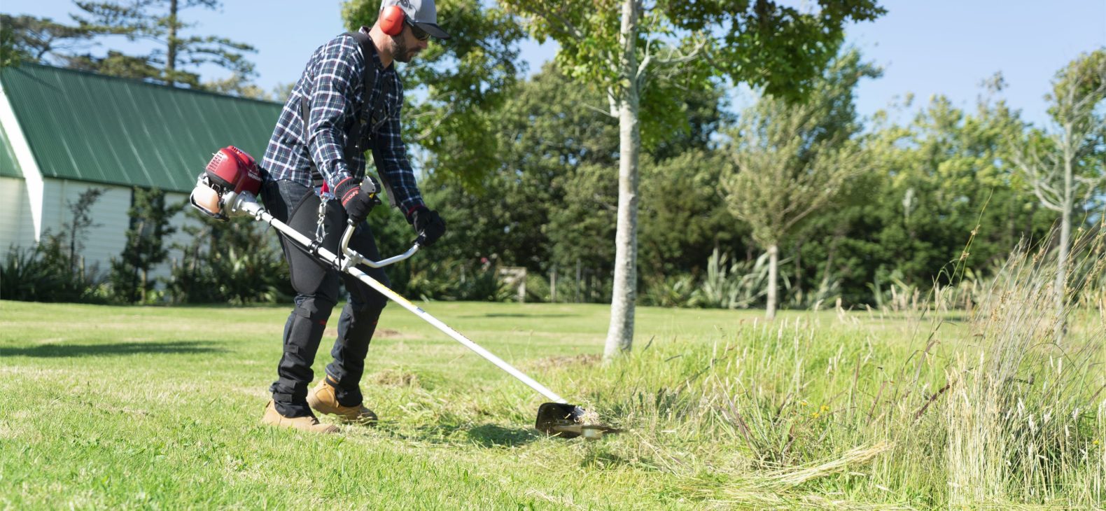 UMK450 BULL HANDLE BRUSH CUTTER - Southland Honda